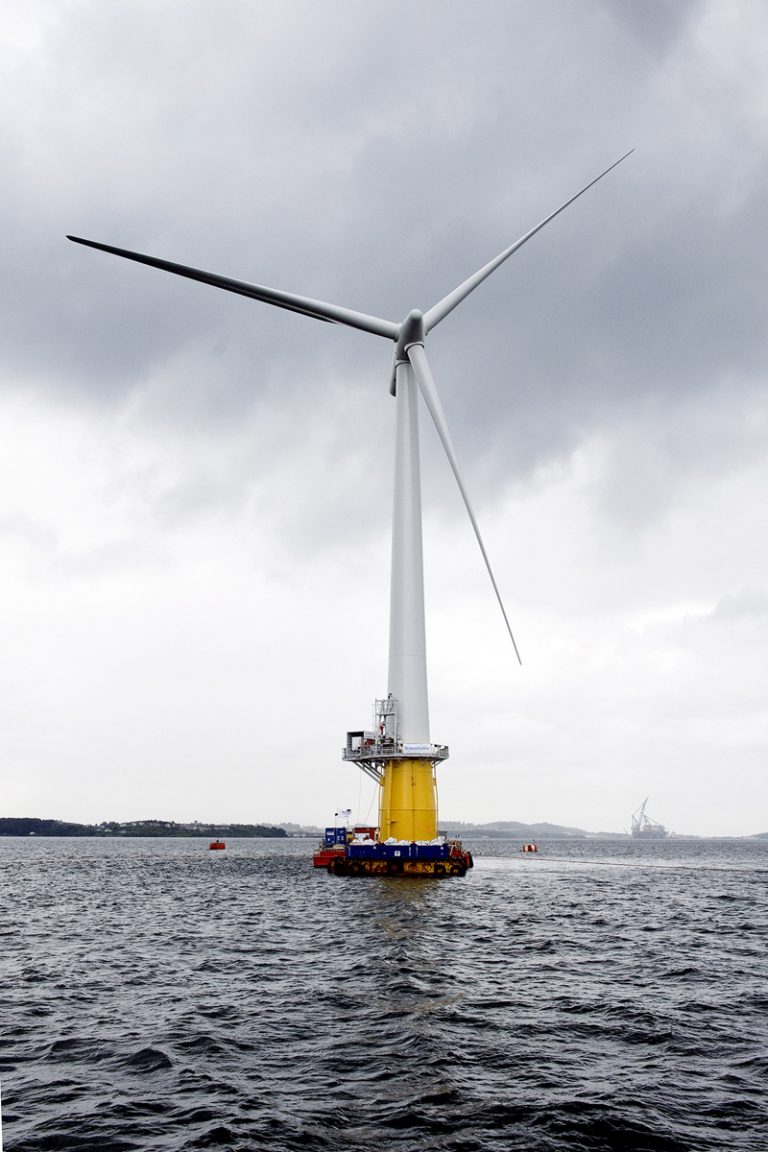 Hywind i Åmøyfjorden – Maritime CleanTech